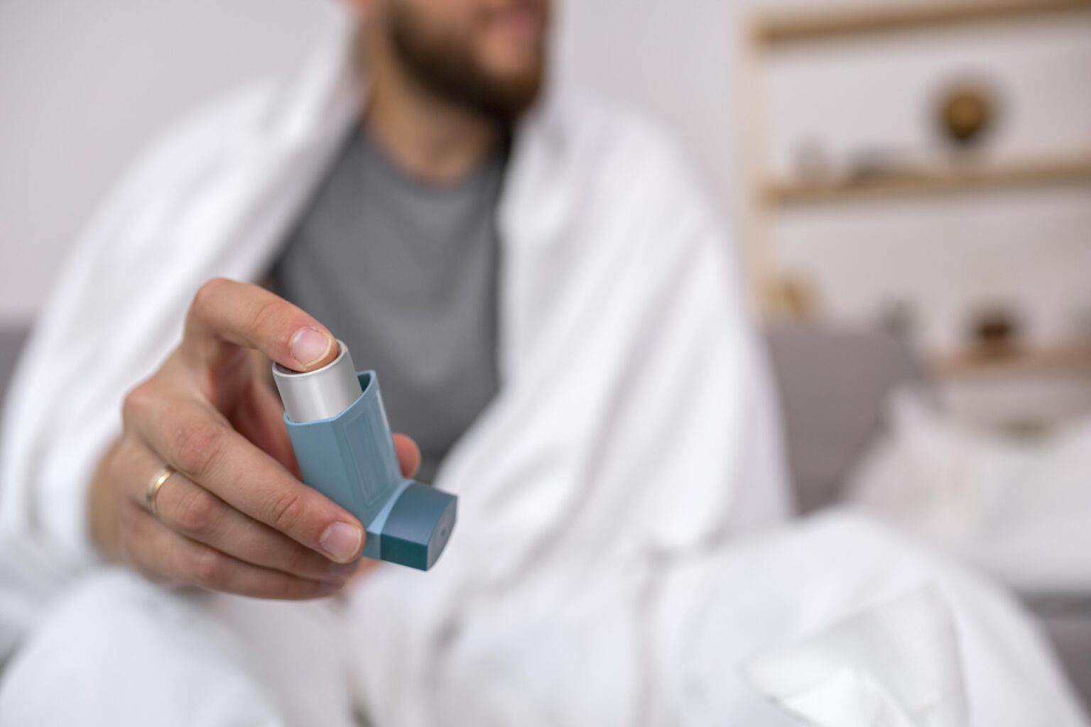 Buy Ventolin Inhaler 100 Mcg From £9.95 | MedsForLess