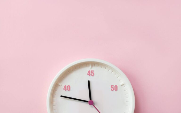 How To Use Evorel Sequi Patches: Step-by-Step Guide | Blog Meds For Less